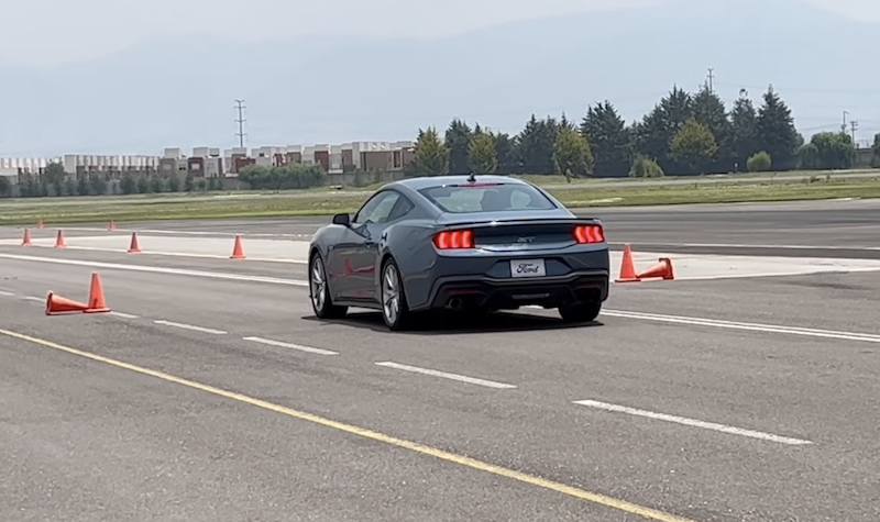 Video: S650 Mustang Testing on the Track - Mexico | Mustang7G - 2024 ...