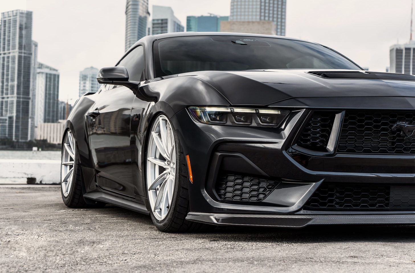 S650 BAGGED VELGEN X FERAL INDUSTRIES | Mustang7G - 2024+ S650 Mustang ...